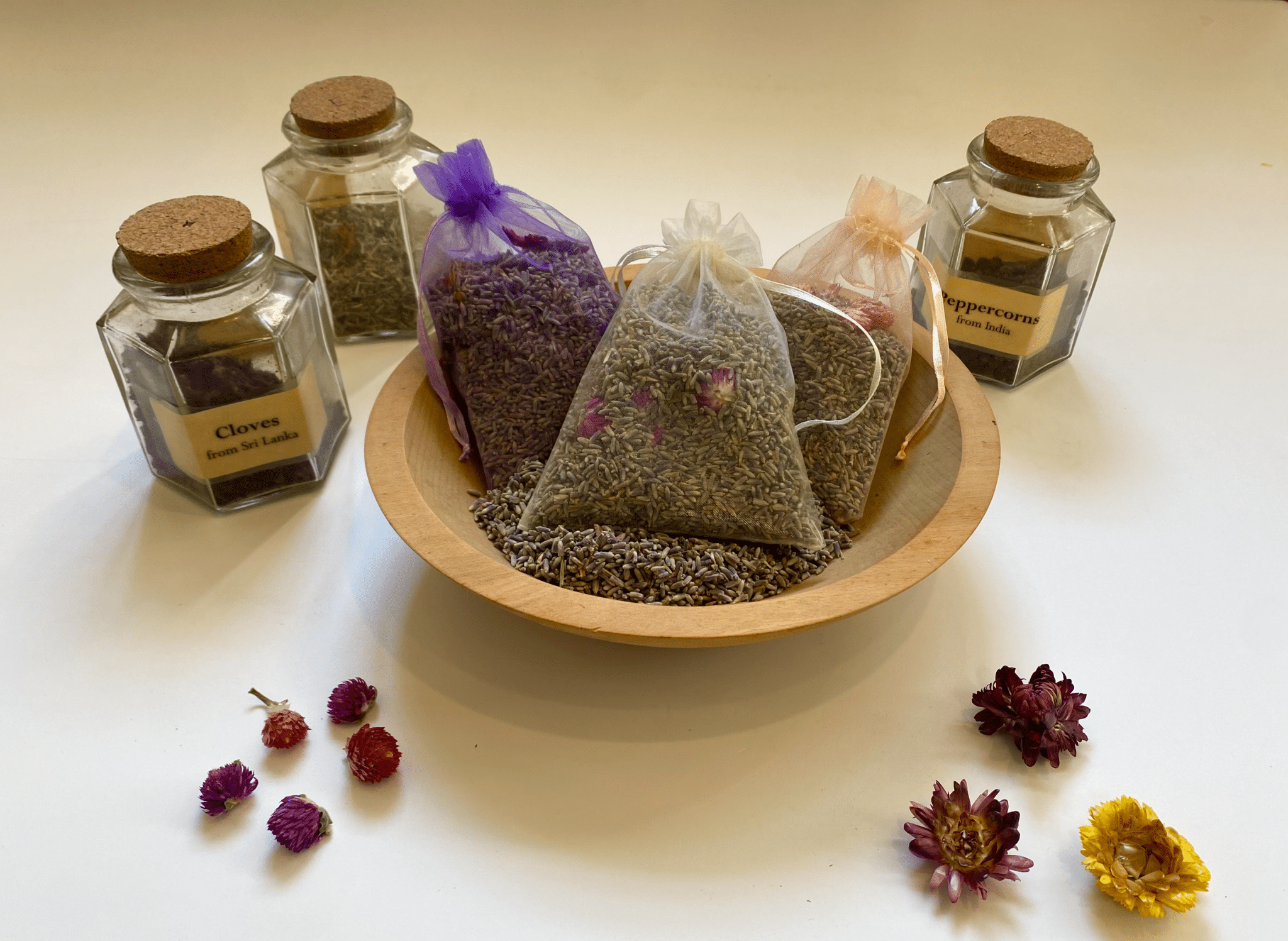 Colonial Crafts: Make a Lavender Sachet in the Time Travelers KidStudio ...